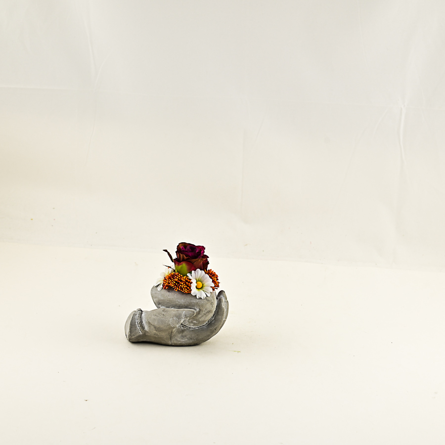 Kunstbloemstuk rozenbot magriet bes hand hart - Sunshine Colours